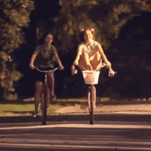 What's the difference between friends and acquaintances?